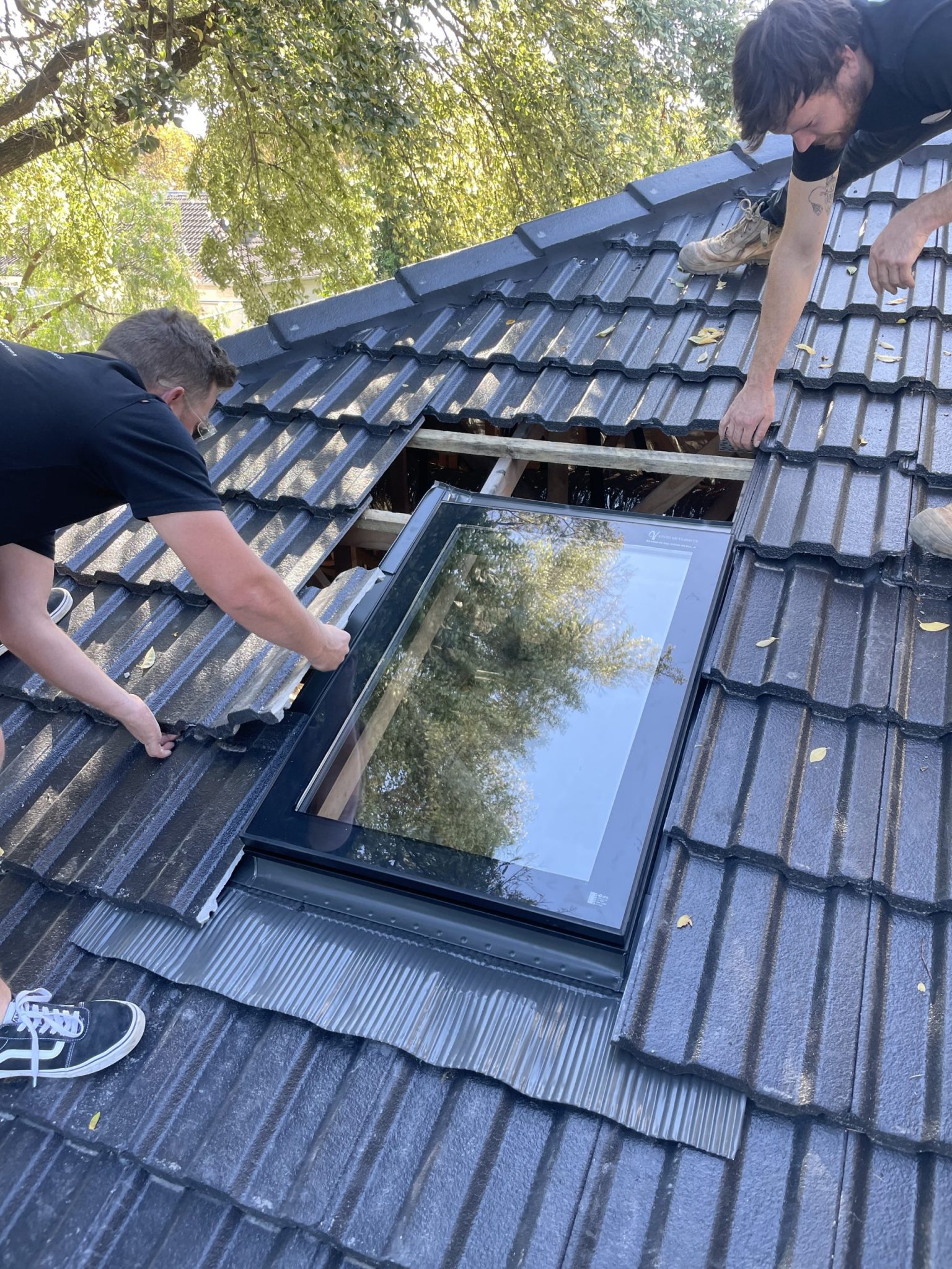 Reliable Skylight Flashing Kit for Waterproof Installations - Vivid Skylights